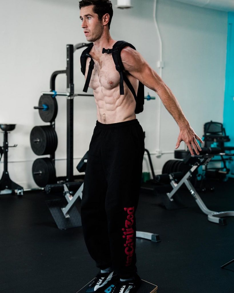 Ben Patrick Aka 'Kneesovertoesguy' Motivation | FitNish.com